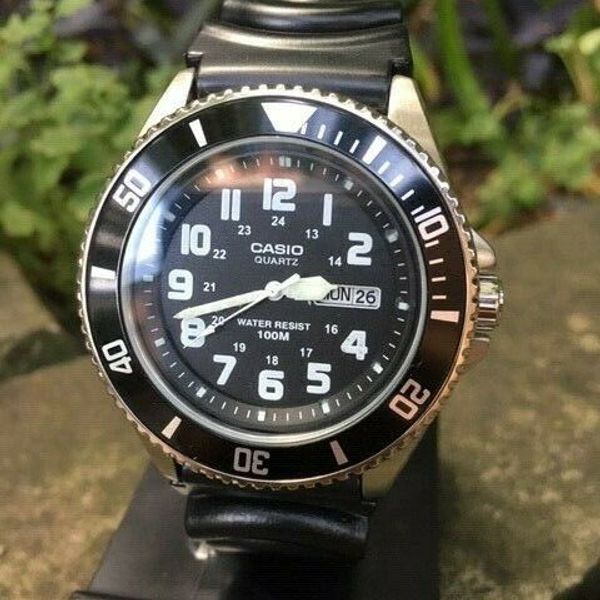 Special OPS CUSTOM MOD Casio Duro MDV106 Divers Watch with accordian ...