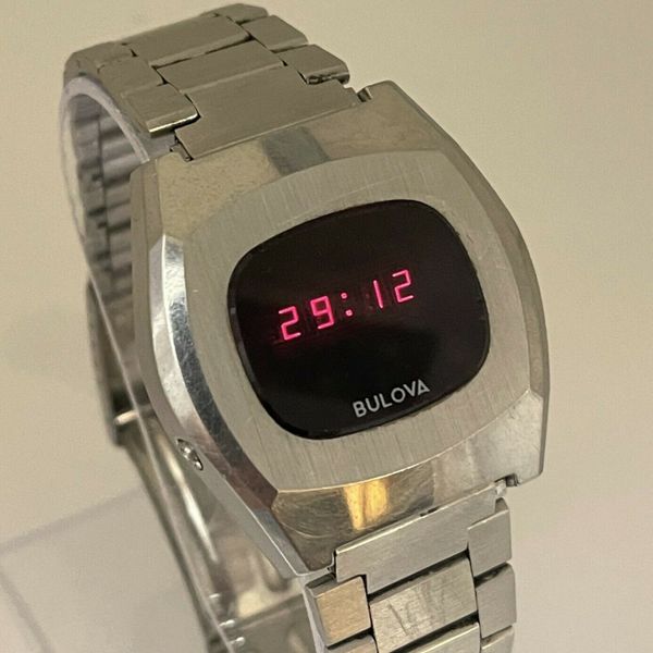 Vintage 1976 Bulova Computron Digital Men's Watch Cell 228 N6 ...
