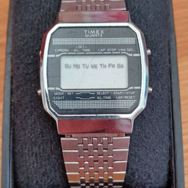 Timex K Cell Vintage 1980s Digital Watch - Not Working - Light Works ...