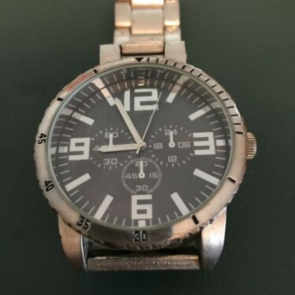 MEN'S WATCH --- BASE METAL BEZEL 1405 | WatchCharts Marketplace