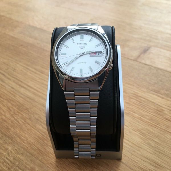 SEIKO 5 SNXS73K automatic men's watch with silver-grey dial | WatchCharts