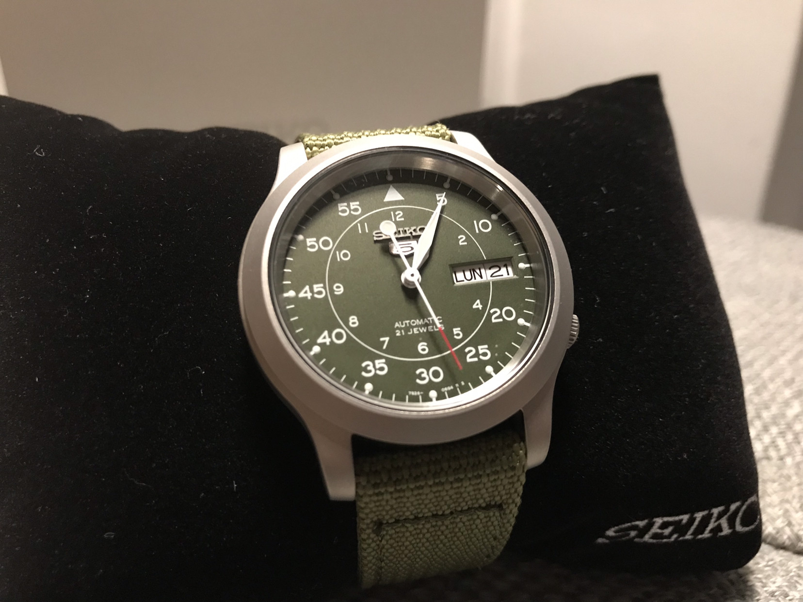 [WTS] Seiko 5 SNK805 - Brand New | WatchCharts