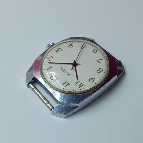 Vintage Wristwatch USSR Raketa Caliber 2609 Works Good condition. Made ...