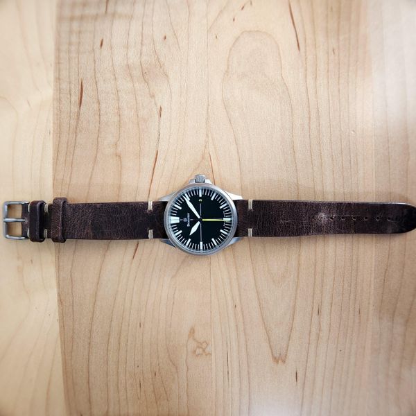 [WTS] Damasko DS30 yellow, box + papers | WatchCharts Marketplace