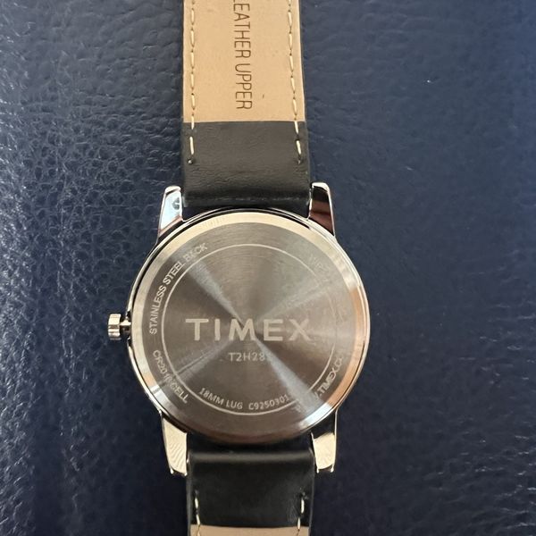 Timex Men's Easy Reader Indiglo Watch 35mm Water Resistant T2H281 ...