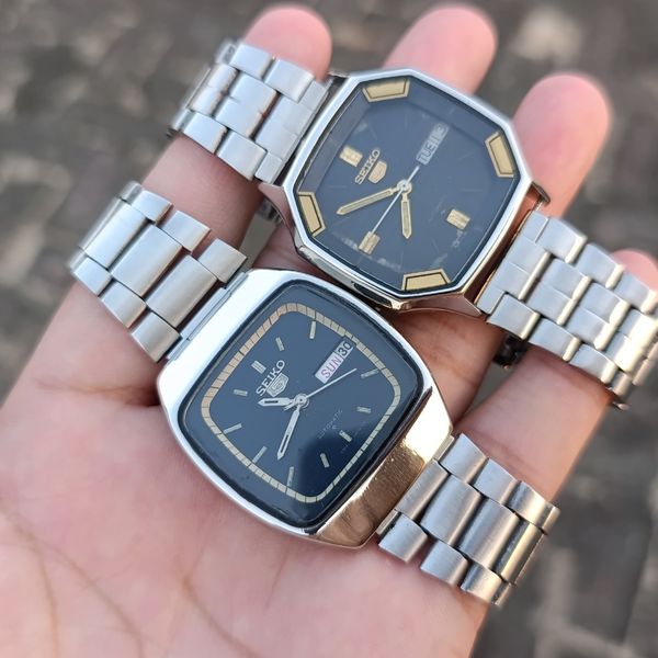 Vintage Lot of 2 Black Seiko 5 Automatic Men's Japanese Wristwatches ...