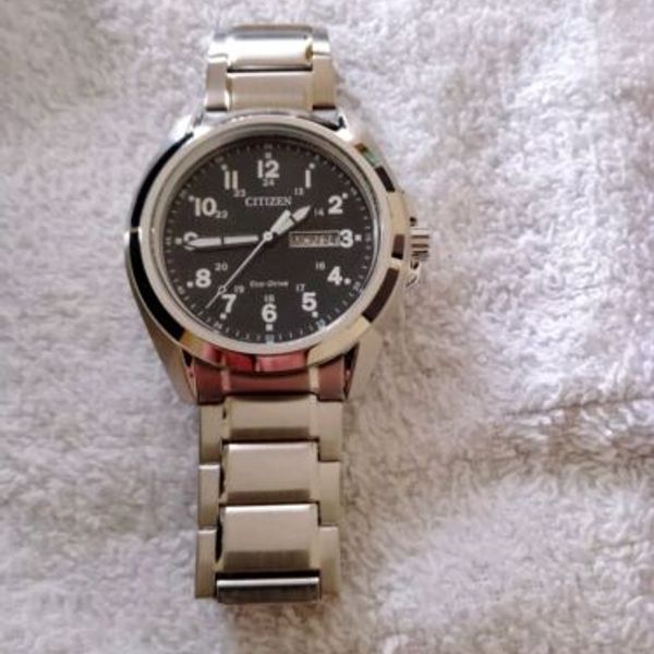 Citizen Eco Drive J800 - Mens Watch | WatchCharts Marketplace
