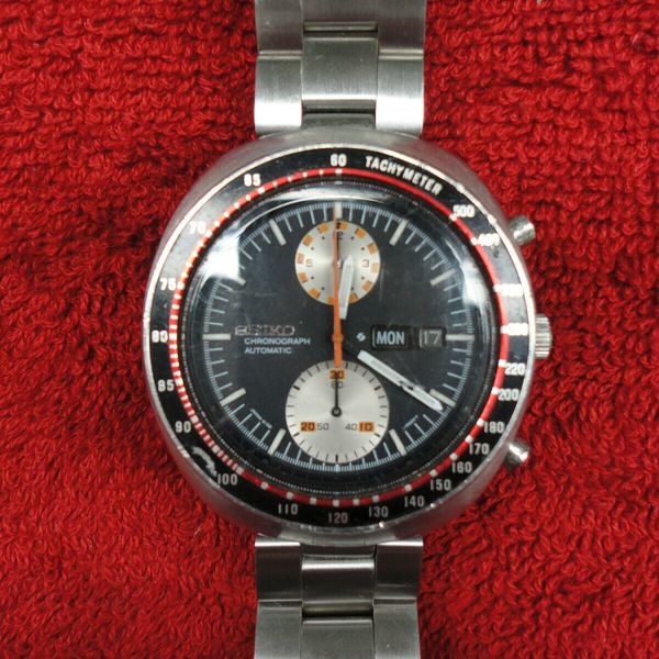 Seiko 6138-0011 UFO Chronograph Automatic | WatchCharts