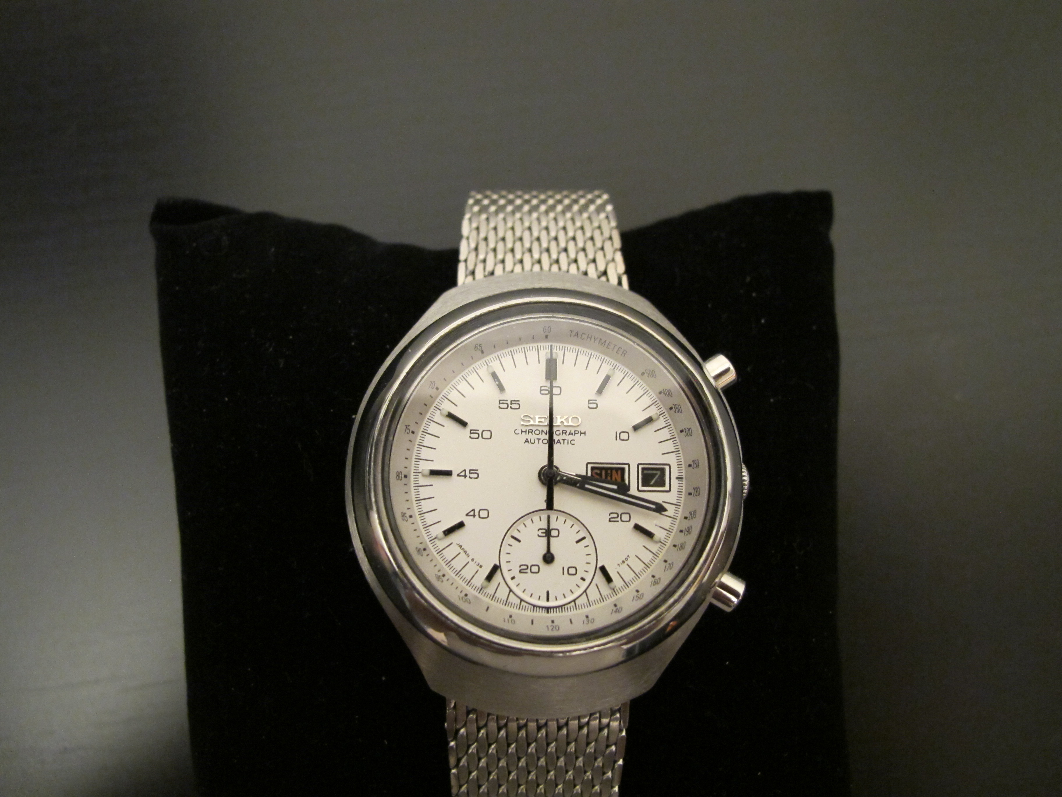 FS: SEIKO 6139-7100 aka White Helmet - $175 SOLD | WatchCharts Marketplace