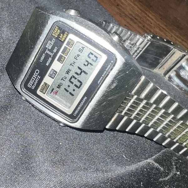 Vintage Seiko A129-5000 Chronograph Digital Men's Wristwatch | WatchCharts Marketplace