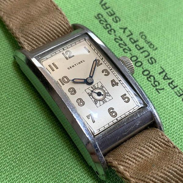 [WTS] 1940s Sentinel Tank WWII War Watch - Engraved | WatchCharts ...