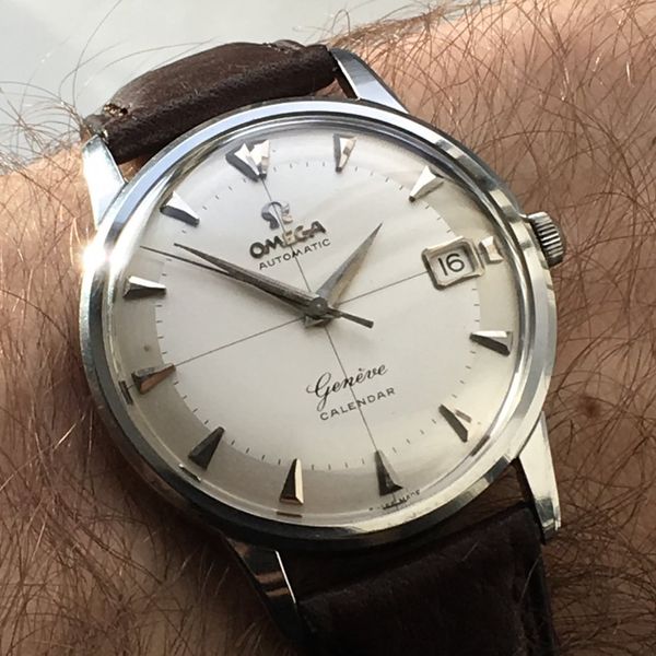 SOLD - REDUCED - Omega Genève Calendar - 1959 - cal. 562 - ref. 14703-1 - Excellent condition ...