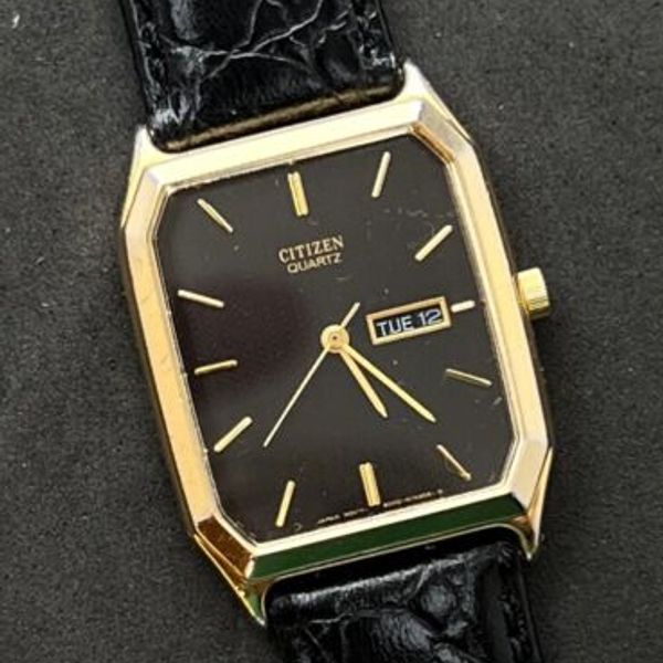 Vintage CITIZEN Tank Menâ s 35mm Quartz Watch Day Date Gold Black Dial ...