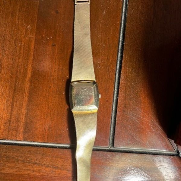 Vintage OMEGA 14k solid gold watch mens.....57 GR OF 14K GOLD ...