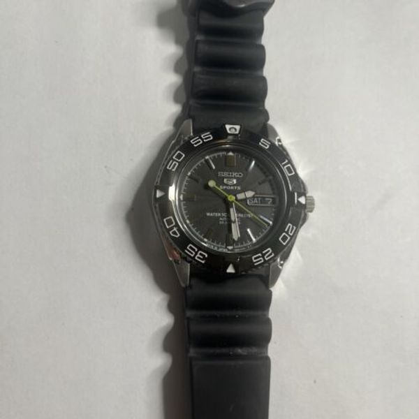 Seiko 5 Sports Automatic Black Dial Band Bezel SNZB23J2 Men's Watch ...