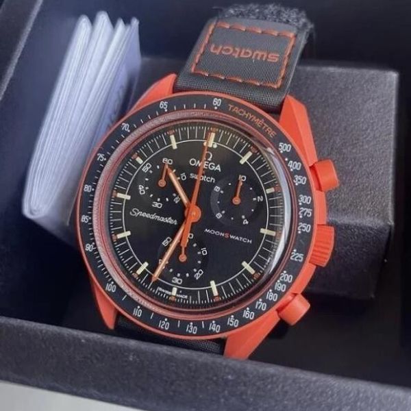 OMEGA x Swatch MoonSwatch Mission to the Earth LAVA Moon Watch -With ...