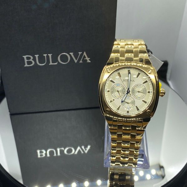 Bulova 97C105 Gold-Tone Stainless Steel Men's Wristwatch...Beautiful ...