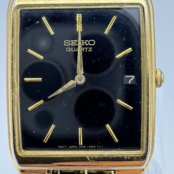 Vintage Seiko 7N29-5B29 Menâ s Black Dial Quartz Wristwatch For Parts Or Repair | WatchCharts ...