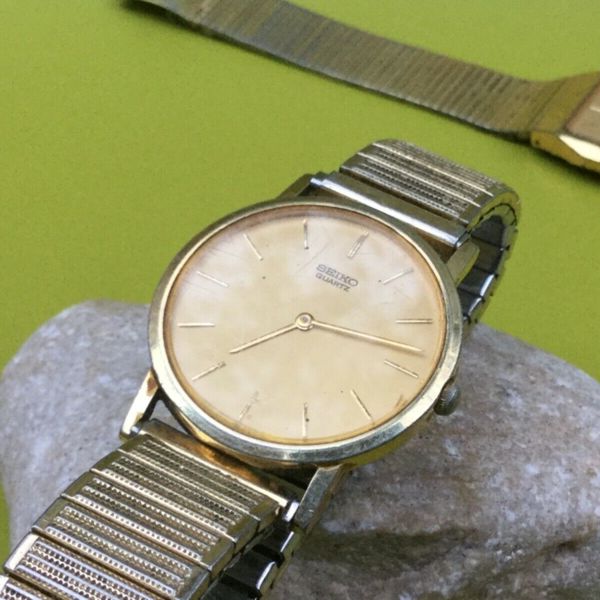 Vintage Seiko Gold Plated Mens Quartz Watch 6530-6060 R0 | WatchCharts