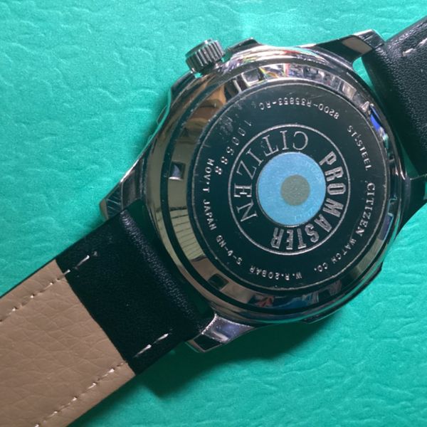 Citizen Promaster Automatic 8200-R35853RC keeps good time. No second ...