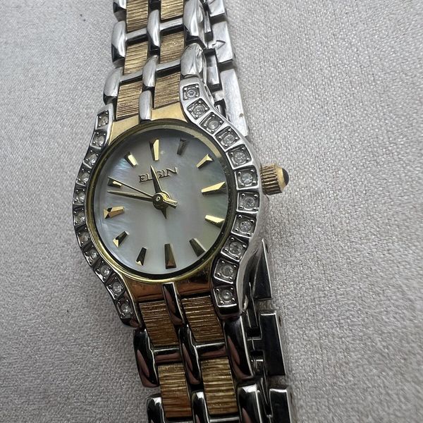 Elgin ladies quartz watch new battery | WatchCharts Marketplace