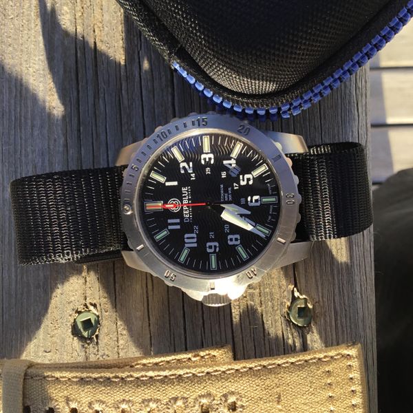 [$200 USD] DEEP BLUE DAYNIGHT TITANIUM TRITIUM T-100 QUARTZ LEFTY DIVER ...