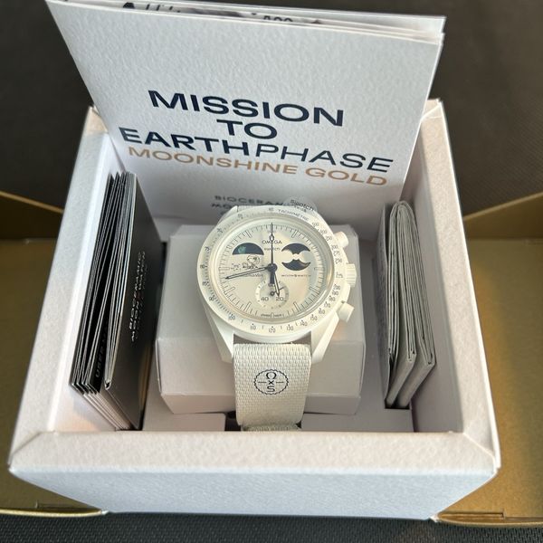 Swatch Mission To Earthphase - MOONSHINE GOLD SO33W701L Cold Moon ...