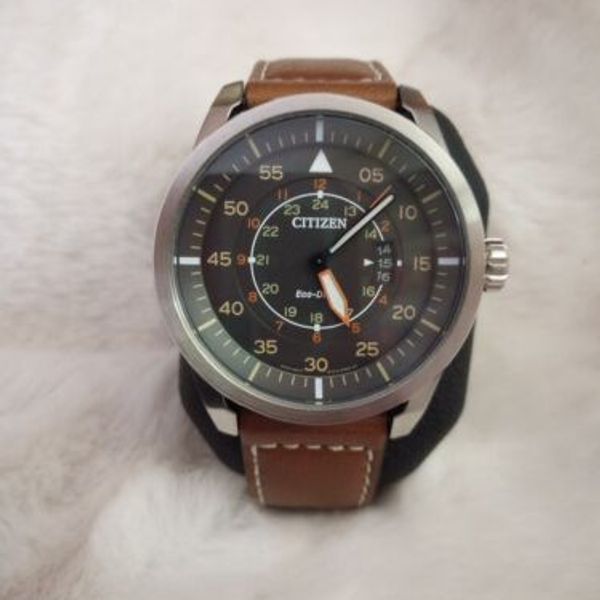 Citizen Eco- Drive Avion Men's Pilots Watch AW1361-10H Mint Condition ...