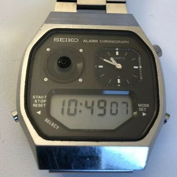 Seiko H239-500A ROBOT VINTAGE | WatchCharts