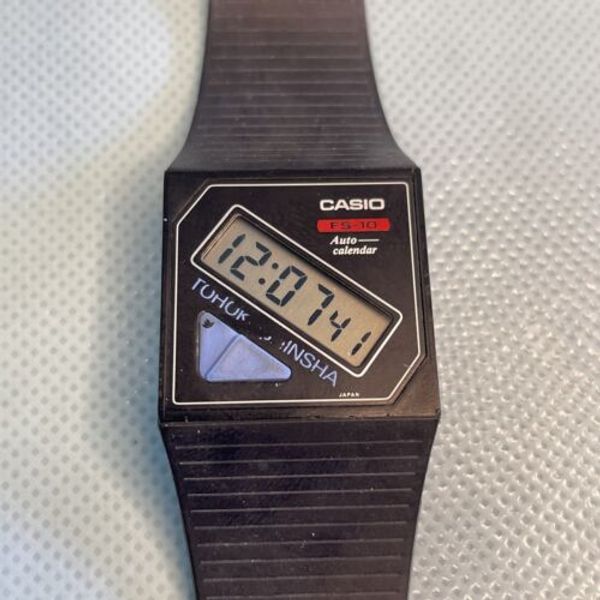 Vintage Casio Watch 25mm FS-10 Auto Calendar Black Blue Buttons WORKS ...