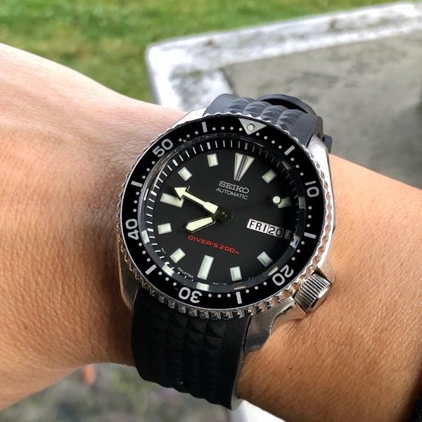 FS: Seiko SKX173 automatic diver with flat sapphire crystal ...