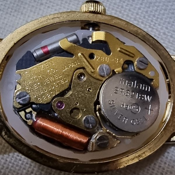 Citizen Vintage 1994 Ladies Watch Gold 1 Jewel With Box & Papers Excellent Cond | WatchCharts ...