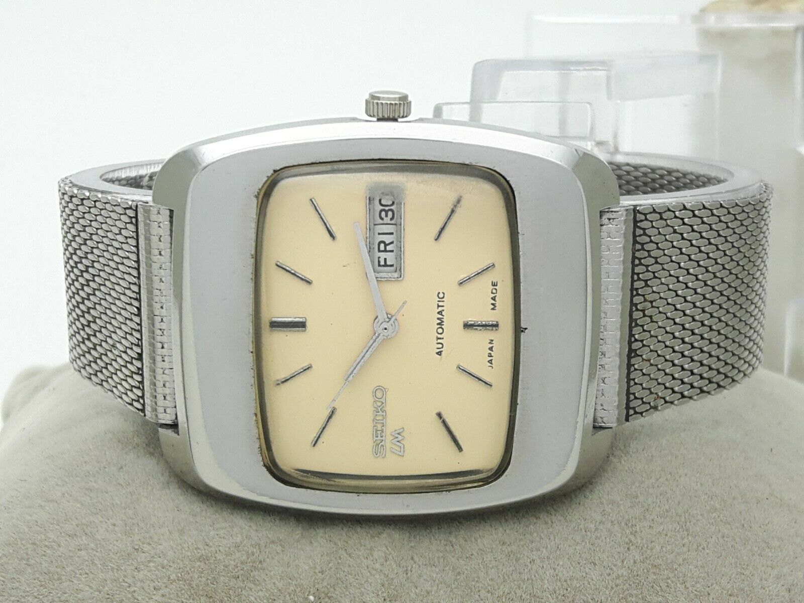 Seiko Lord Matic (5606-5070) Market Price | WatchCharts