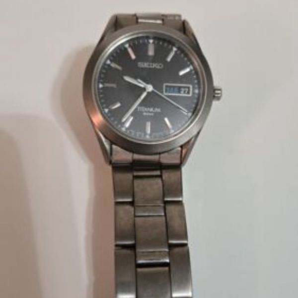 Seiko Men's Black Titanium Watch | WatchCharts Marketplace