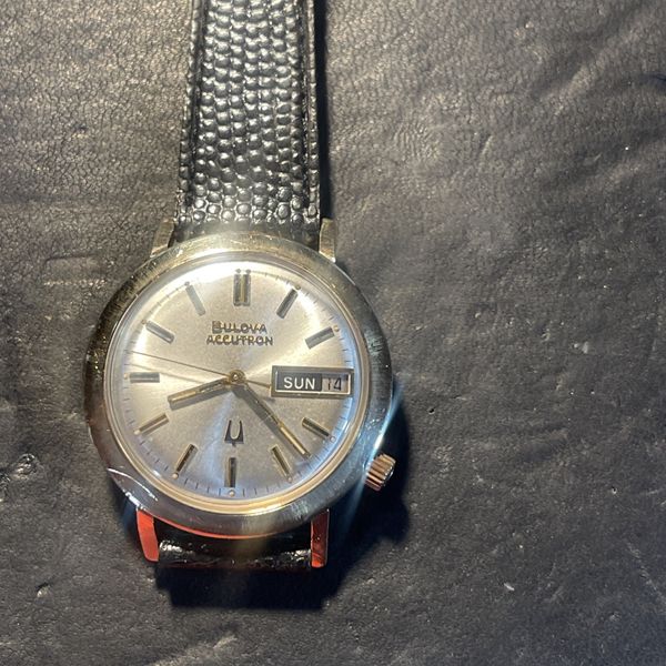 Men's Vintage Bulova ACCUTRON N3 14K Gold Filled Case Day / Date ...