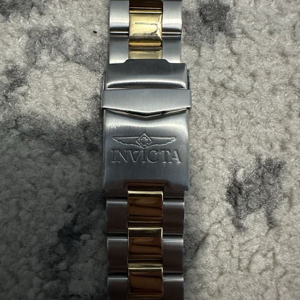 Invicta Two Tone Band Pro Diver Men's Watch | WatchCharts Marketplace