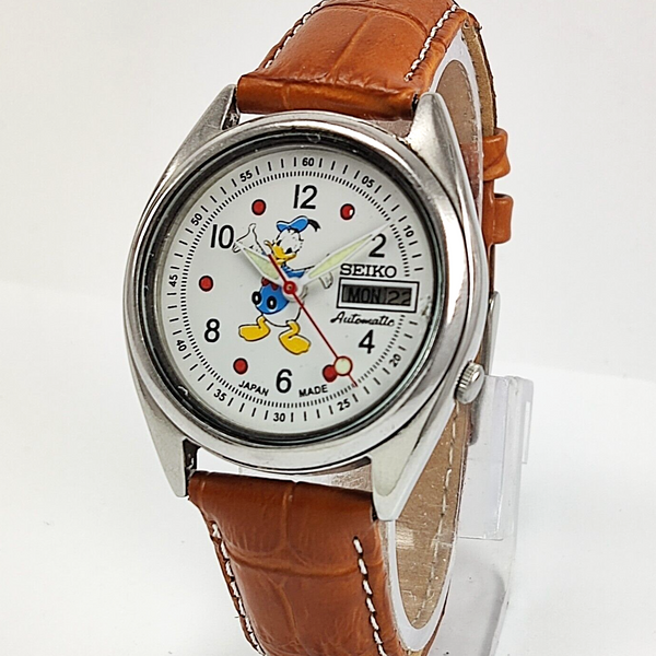 Seiko Automatic Movement Donald Duck White Dial 17 Jewels Men Wrist ...
