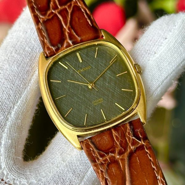 Vintage Citizen Exceed Elipse Blue Linen Dial Quartz Men's Watch 4 ...