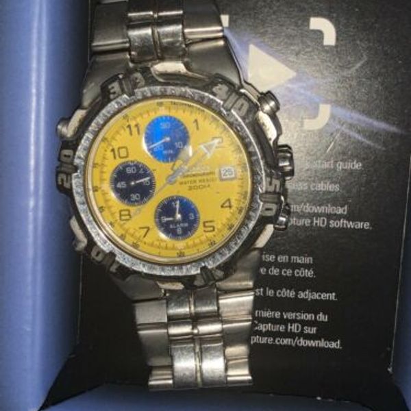 SEIKO Chronograph Tachymeter Yellow 200M Diver Mens Watch | WatchCharts
