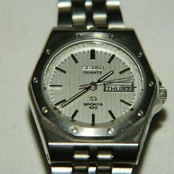 SEIKO SQ QUARTZ SPORTS 100 DAY - DATE 8523-0150 LADIES WRISTWATCH ...
