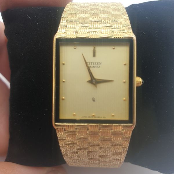 Vintage Citizen Mens Quartz Tank Style Wristwatch | WatchCharts Marketplace