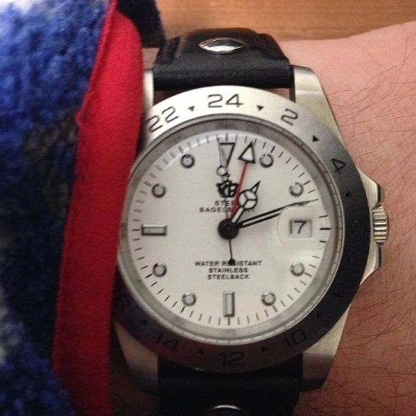 FSOT: Bagelsport Explorer II Homage (White Dial) | WatchCharts Marketplace