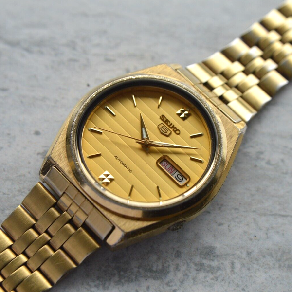 2000 Seiko Automatic Gold Men's Bracelet 7009 Watch Gold Day Date ...