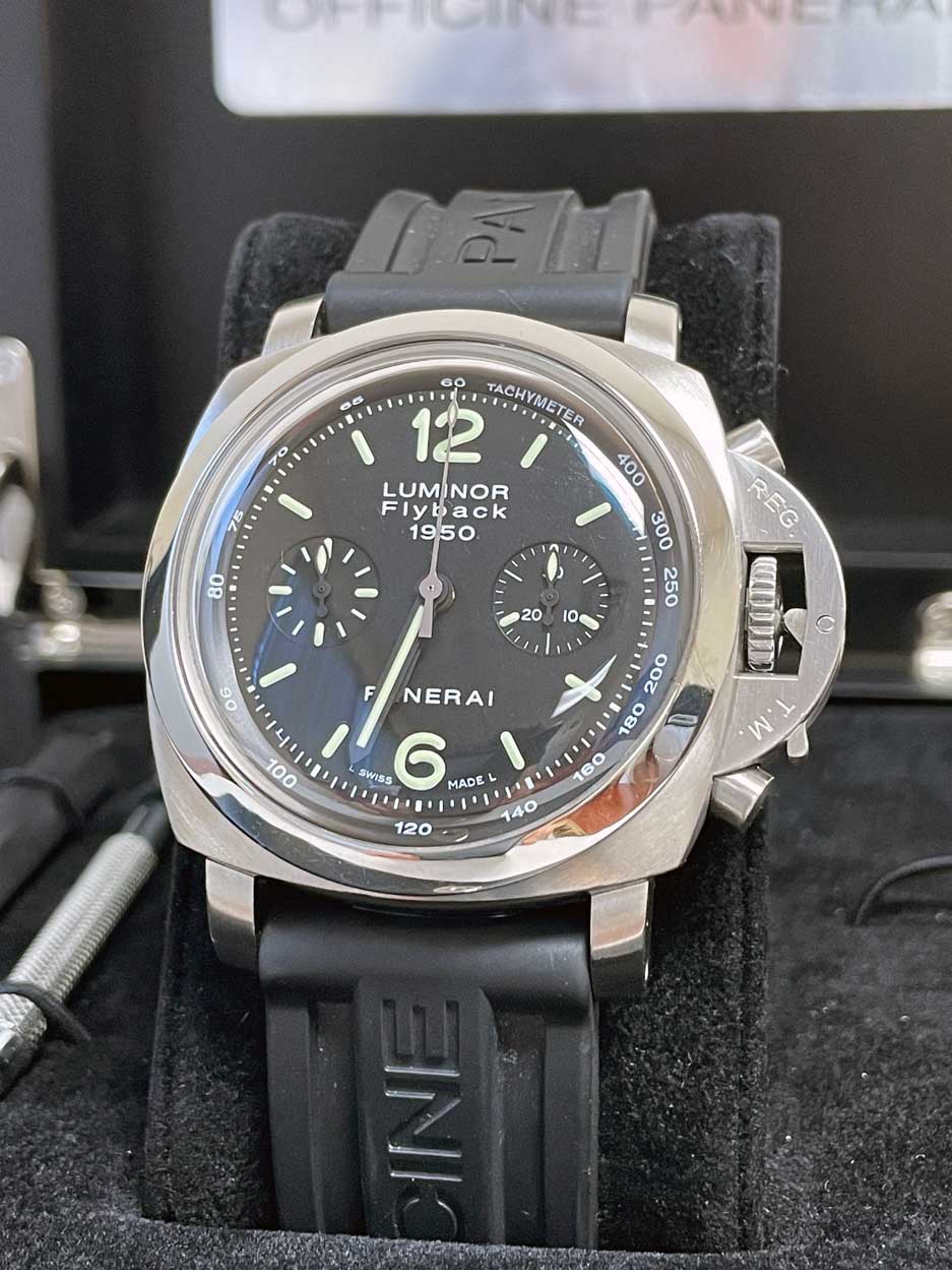 FS: Panerai Luminor Flyback 1950 212 Pam212 Panerai Service | WatchCharts