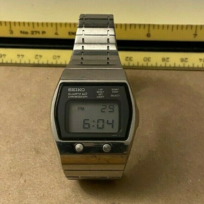 Vintage Seiko 0634-5009 LCD Digital Chronograph | WatchCharts Marketplace