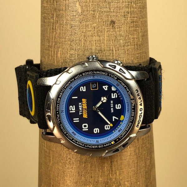 Vintage TIMEX Men Reef Gear Indiglo Alarm Analog Blue Dial Date Quartz ...