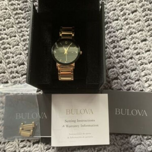 Bulova Futuro Men's Quartz Diamond Accent Date Indicator 42mm Watch ...