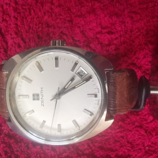 Zenith Surf Date Handaufzug mit original Zenith Aufsteller ...