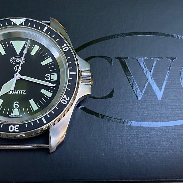 FS: CWC MK1 Quartz Diver No Date, one month new - $650 | WatchCharts ...