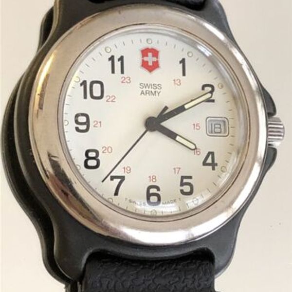 Victorinox! Original Swiss Army Wrist Watch! Awesome condition ...